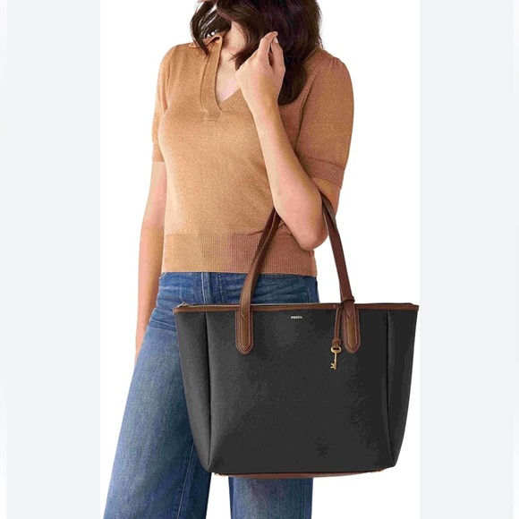 Fossil | Bags | Fossil Sydney Tote | Poshmark